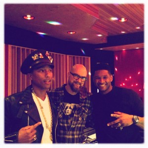 USHER HITS THE STUDIO WITH PHARRELL, JIM JONSIN & DIPLO | ThisisRnB.com ...