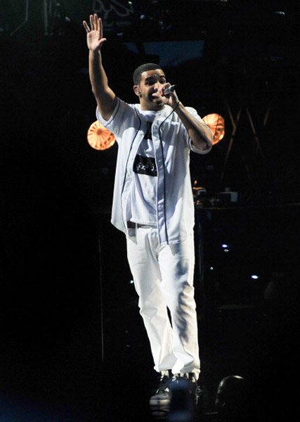 drake-ovo-fest-2013-1 | ThisisRnB.com - New R&B Music, Artists ...