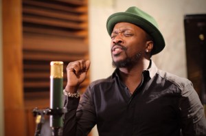 Anthony-Hamilton-Home-for-the-Holidays-Acoustic | ThisisRnB.com - New R ...