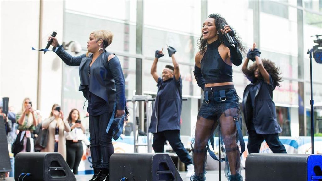 tdy_concert_tlc_waterfalls.today-vid-canonical-featured-desktop ...